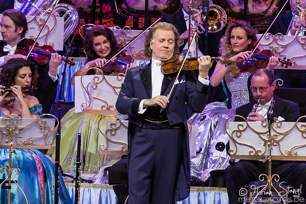André Rieu und sein Johann Strauss Orchester - Metal-Fotos von Florian ...